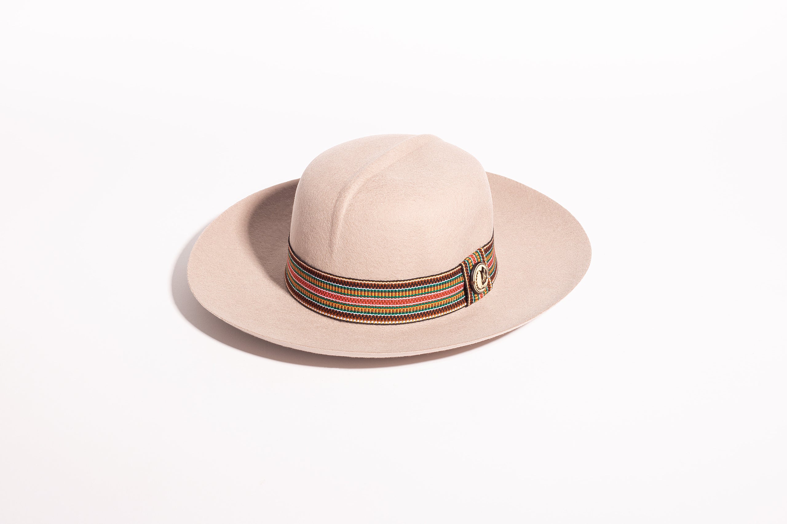 Manchester Beige | Anu'Crown